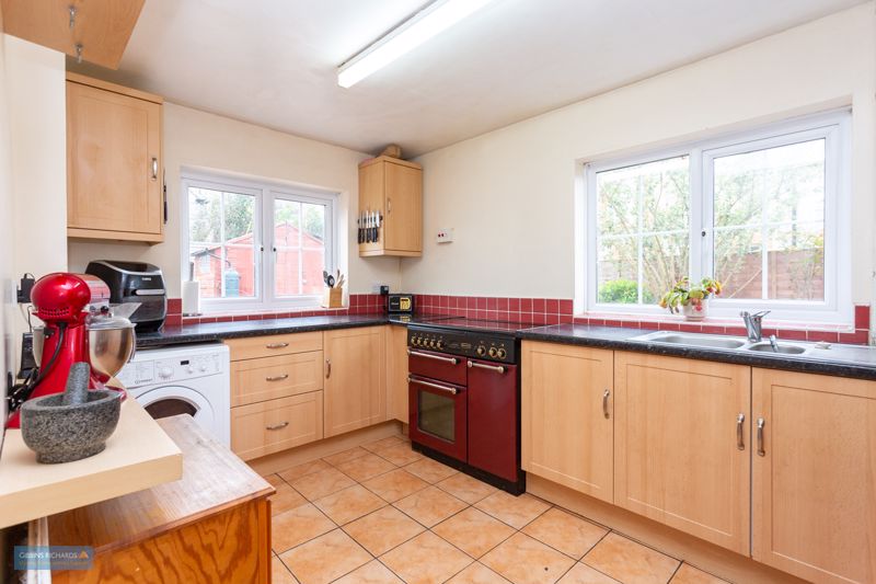 Beria Cottage Hatch Beauchamp - Gibbins Richards